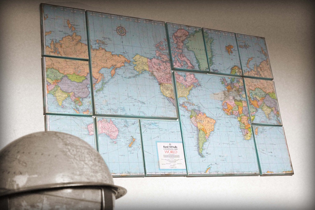 DIY Canvas Map Art – Home and Garden