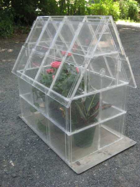 10 DIY Greenhouse Projects – Home and Garden