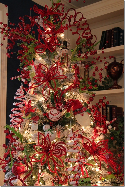 8 Whimsical Christmas Trees You Can Make – Home and Garden